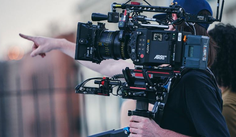 The Silent Revolution Behind the Scenes: Cameras in Indian Filmmaking ...